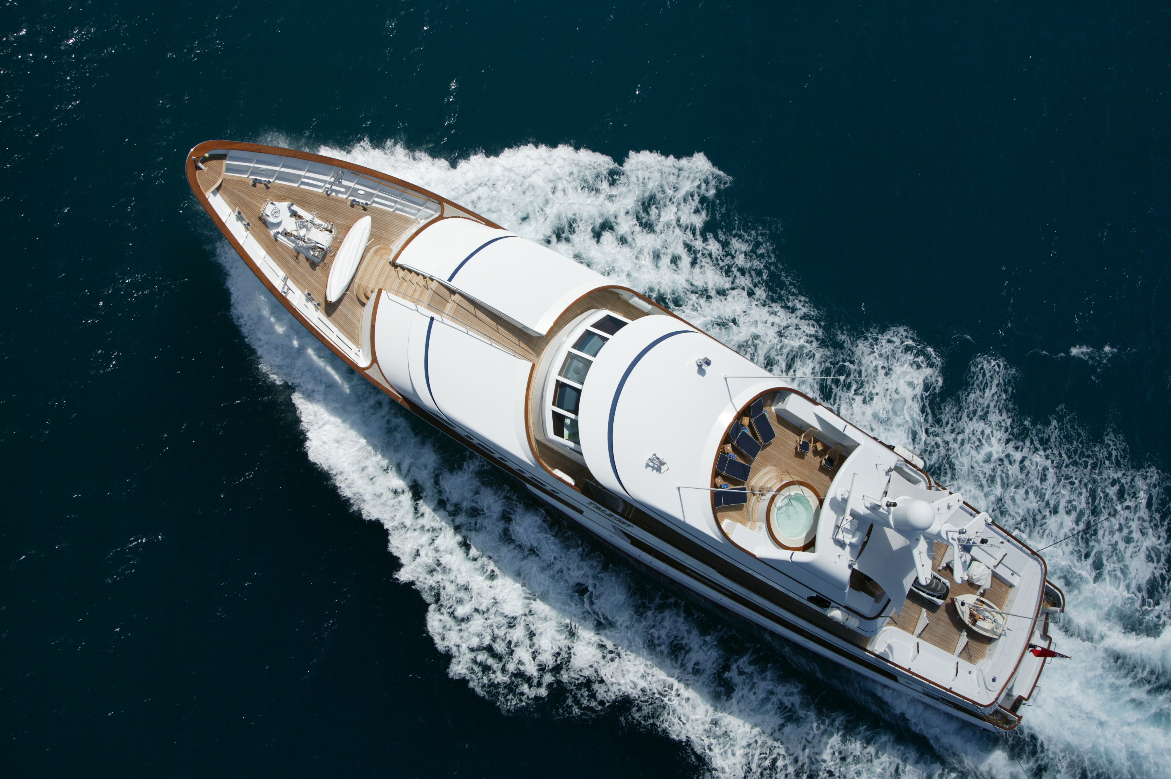 Yacht TELEOST, Feadship | CHARTERWORLD Luxury Superyacht Charters